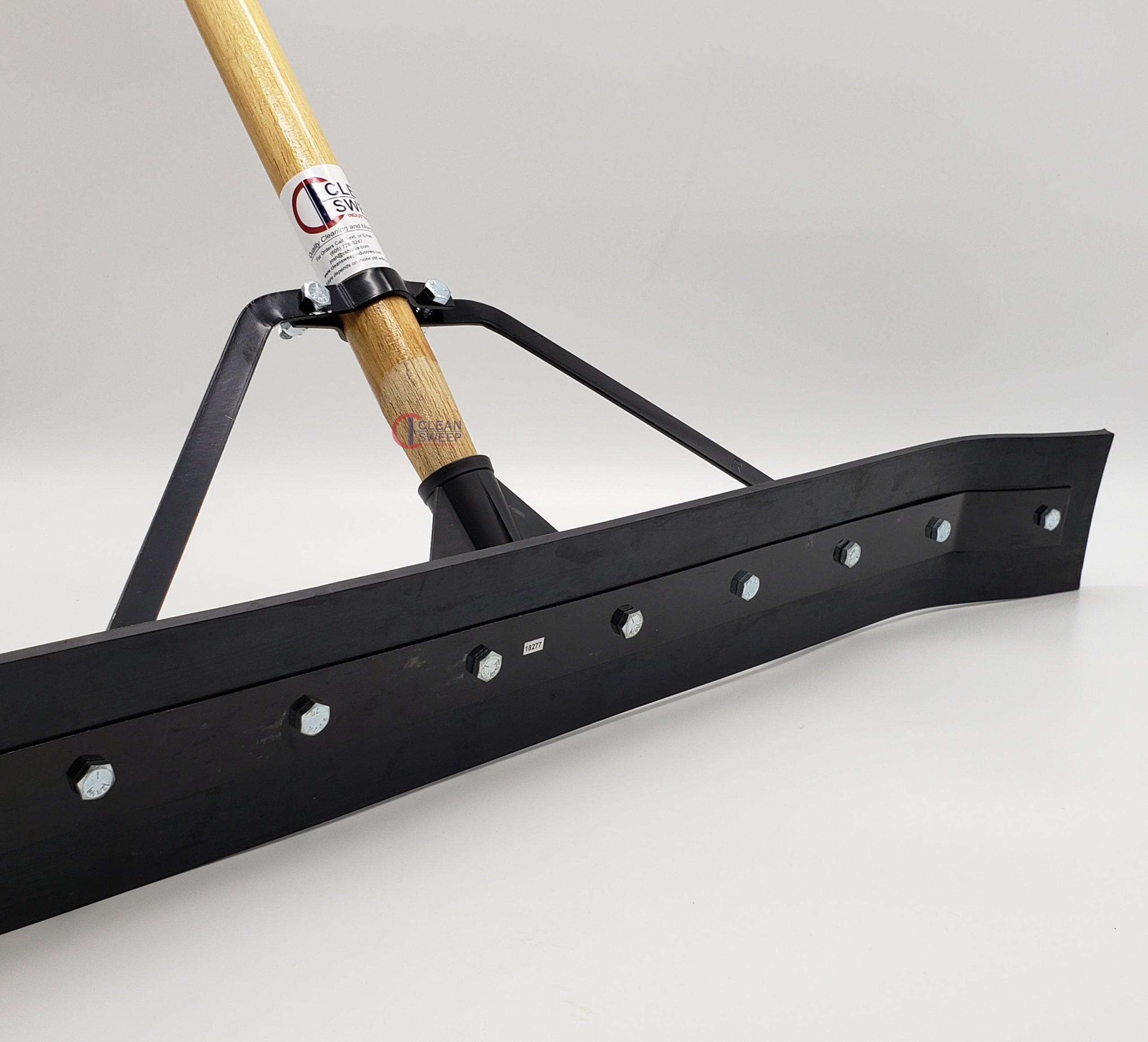 24730C Harper Industrial Curved 30" Rubber Squeegee - Complete - Clean ...