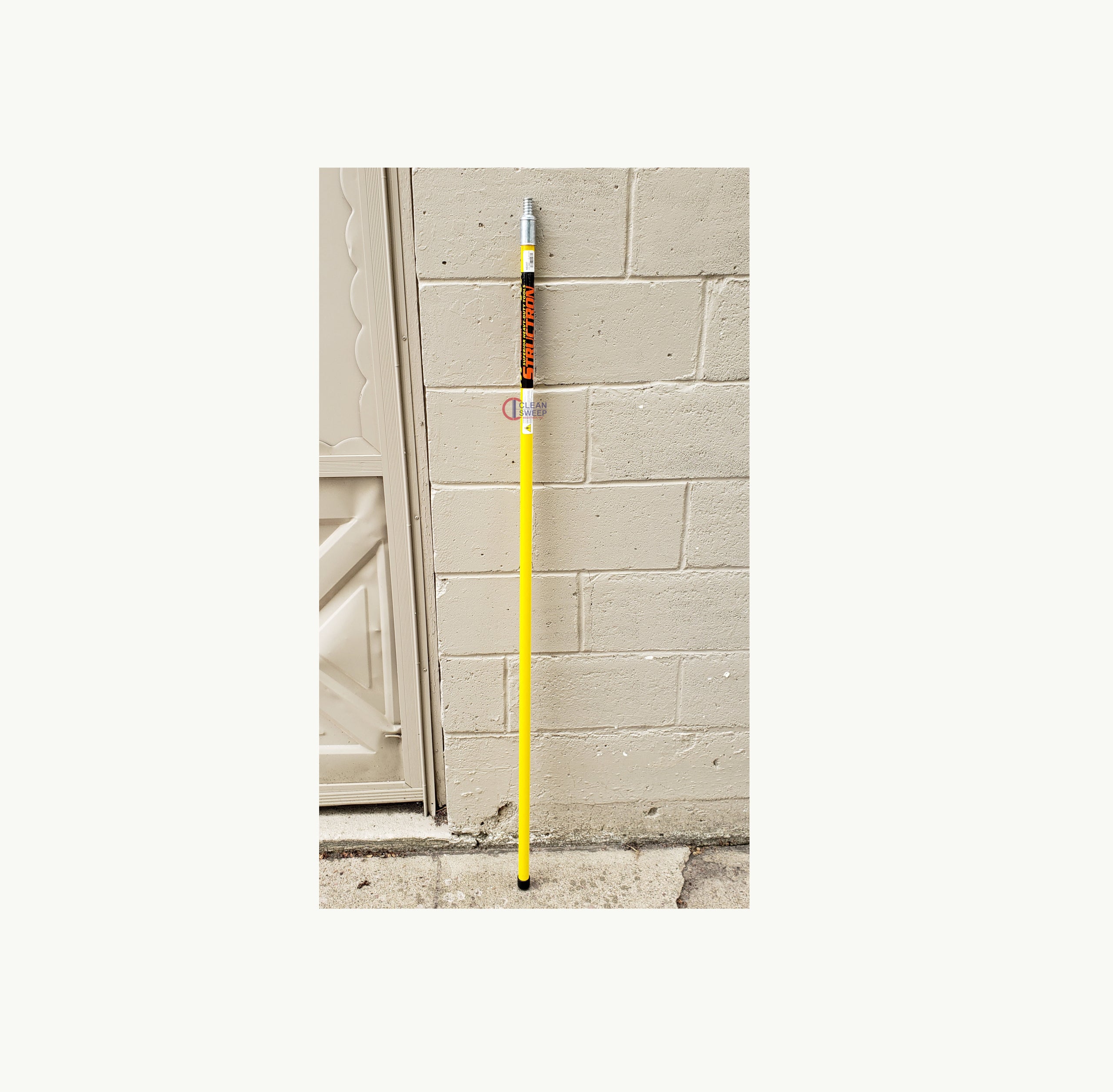 Structron 72" fiberglass handle with a threaded #5 ACME cast aluminum ...